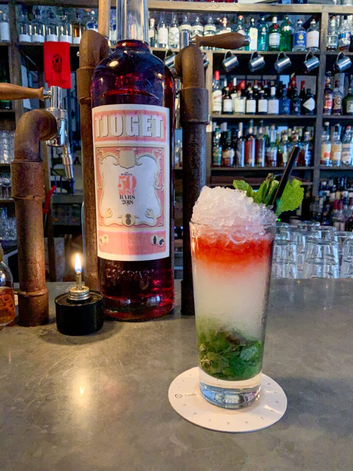 World's Best Bars: 9 Cocktail Bars to Remember - Feastio