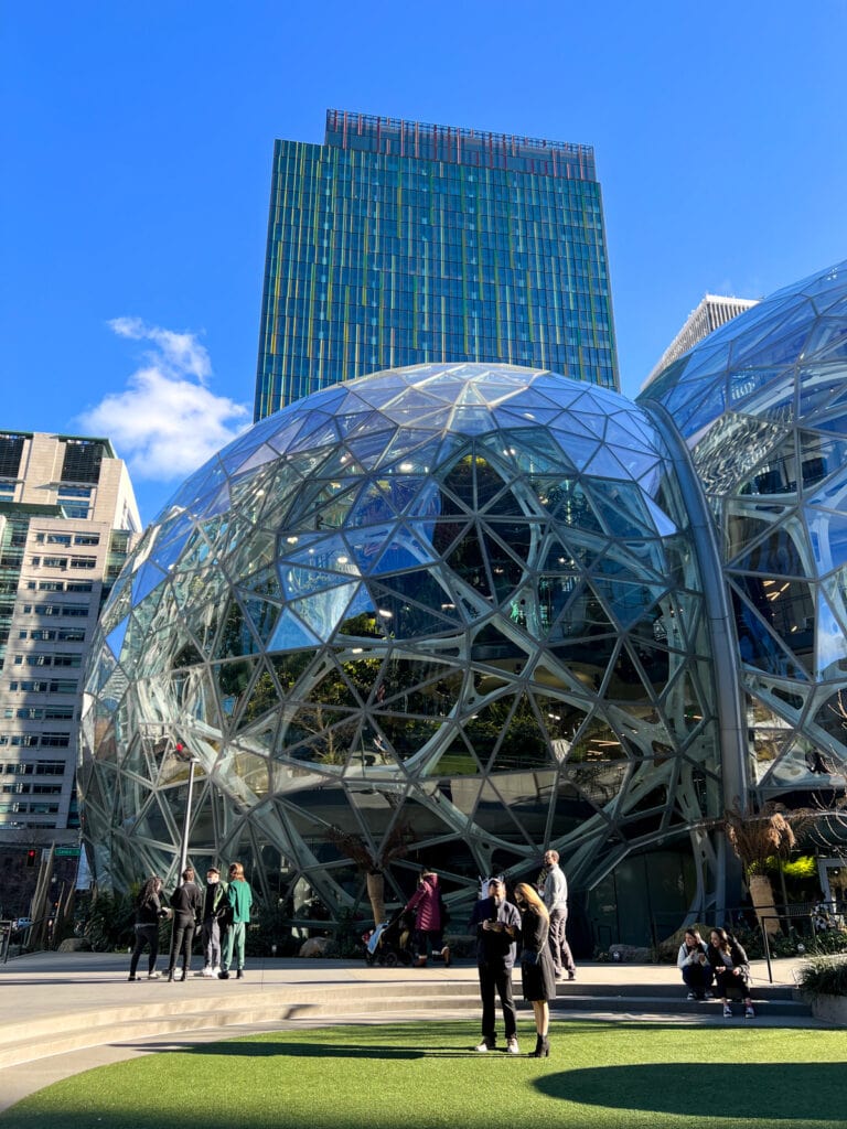 The Best Speakeasies in Seattle: Inside the City's Secret Bars