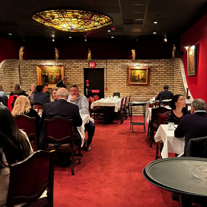 Bern's Steak House: A One-of-a-Kind Restaurant in Tampa, FL