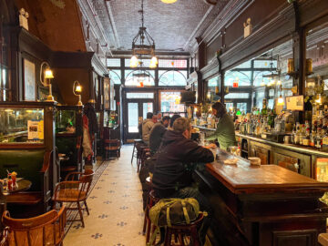 11 Oldest Bars in NYC: Where History Meets Happy Hour - Feastio