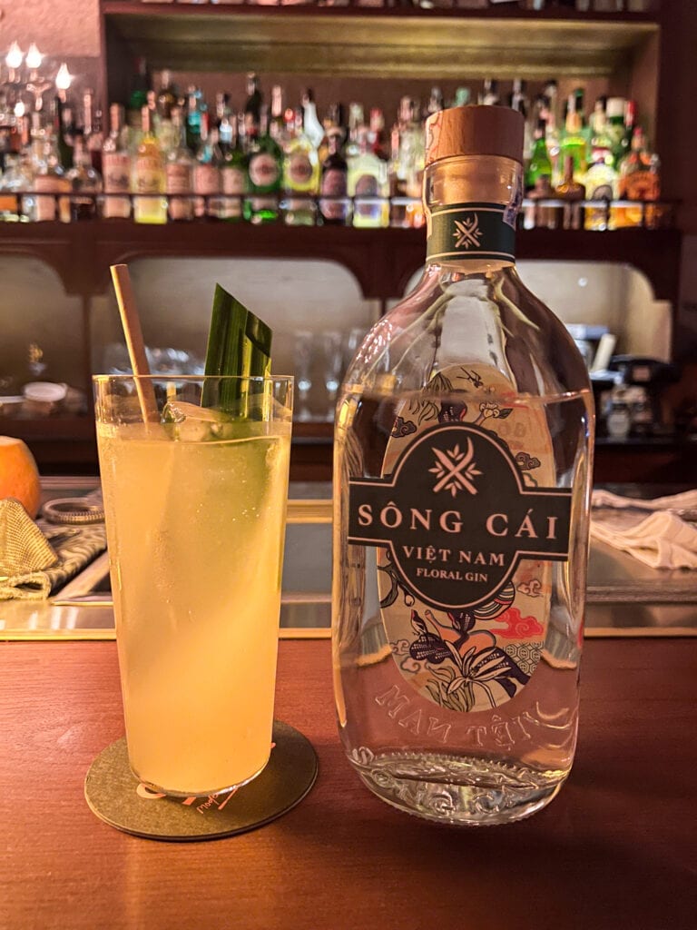 Best Bars in Saigon (District 1) for an Amazing Cocktail