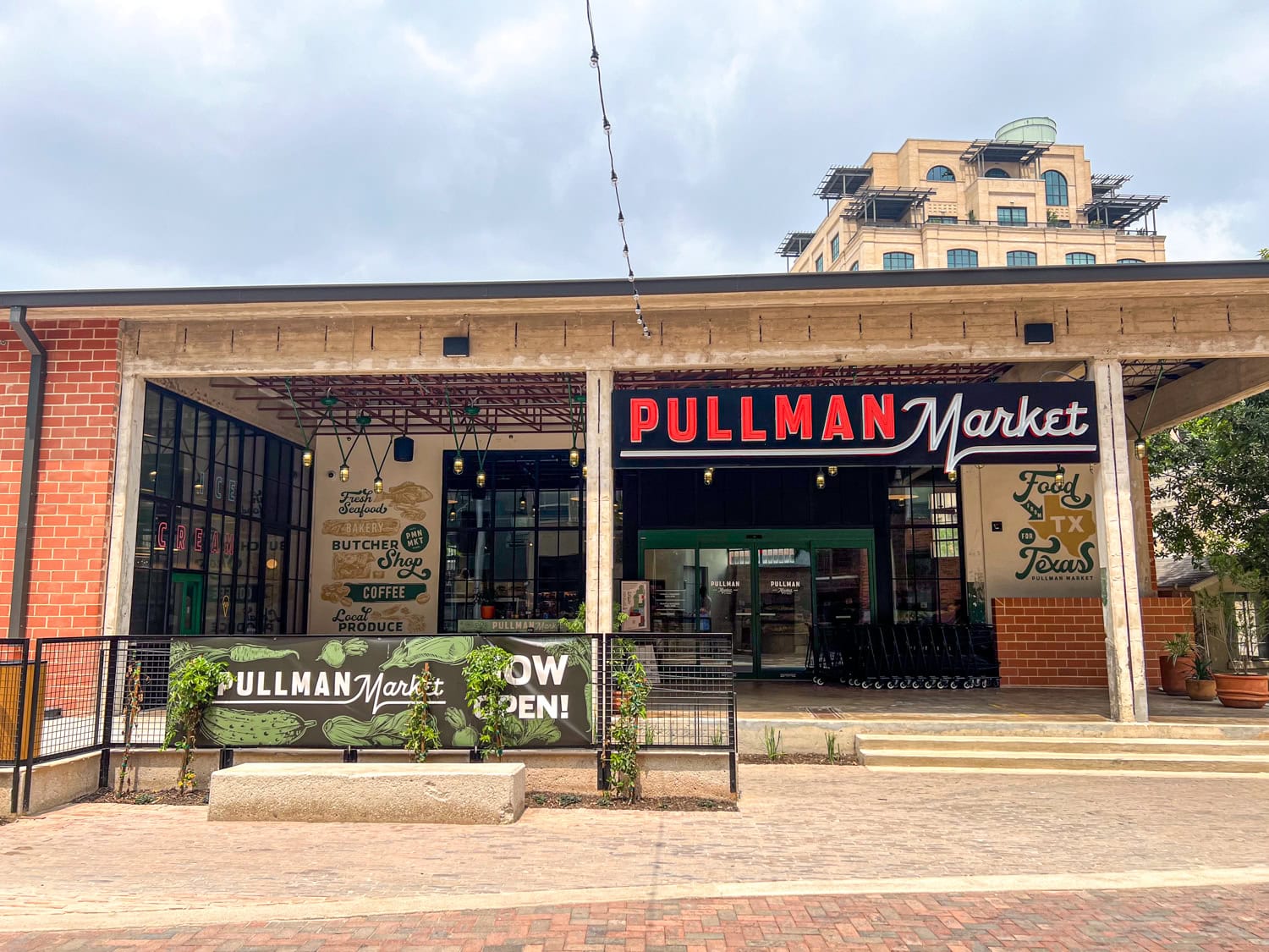 Pullman Market: Fresh, Local, and Sustainable in San Antonio